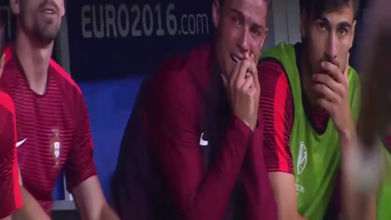 Ronaldo Crying on bench after winning goal - euro Finals 2016 Portugal ...