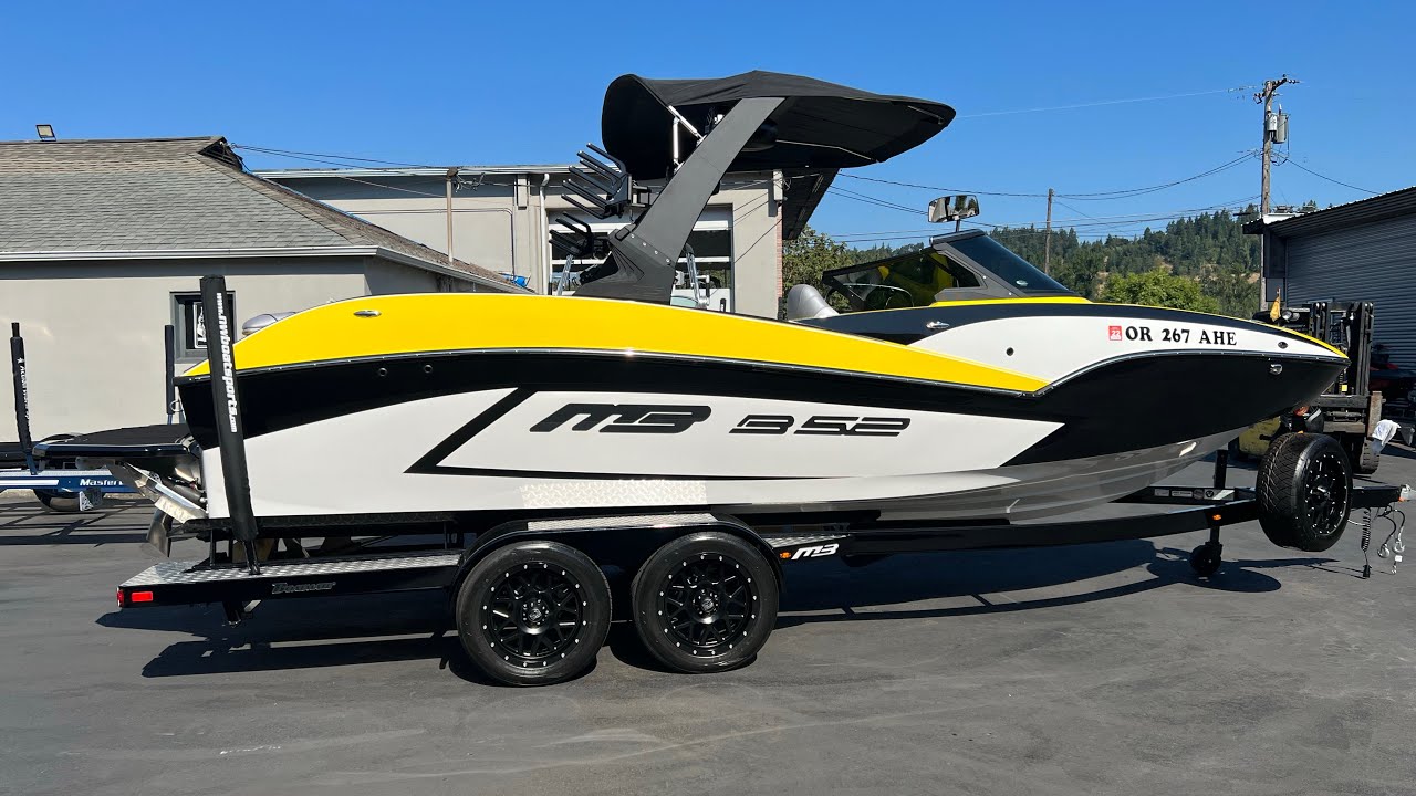 2021 MB Sports B-52 23’ Alpha yellow/black walkthrough - YouTube