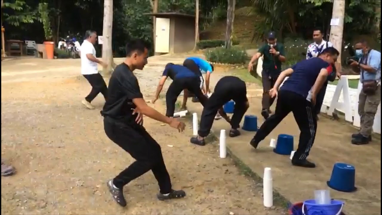 #aktiviti Susun Cawan Sampai Mengah - YouTube