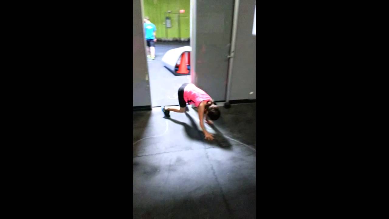 CrossFit Kids Obstacle Course - YouTube