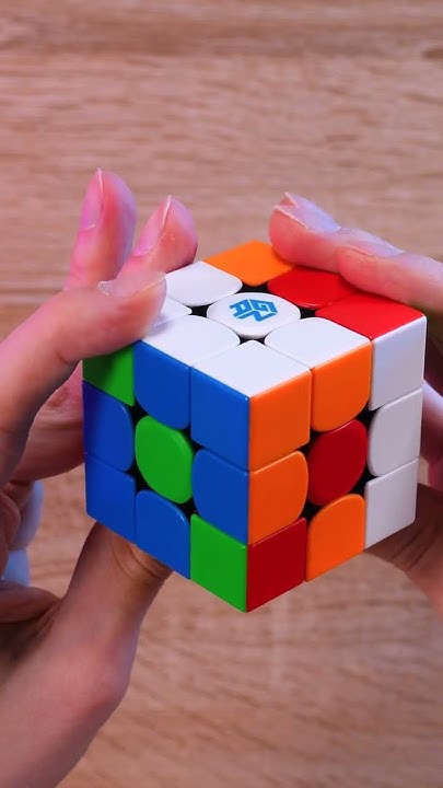 How to make "Slash" Pattern in 3x3 Rubik's Cube. All RUBIKS CUBE PATTERNS TUTORIAL #shorts - YouTube