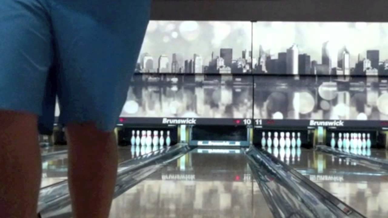 Elite Alien Abduction Bowling Ball Review - 2 Bowlers - YouTube