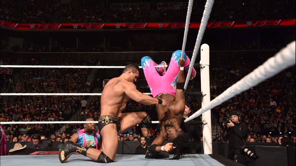 WWE RAW - Kofi Kingston VS. Alberto Del Rio | Match Highlights - YouTube