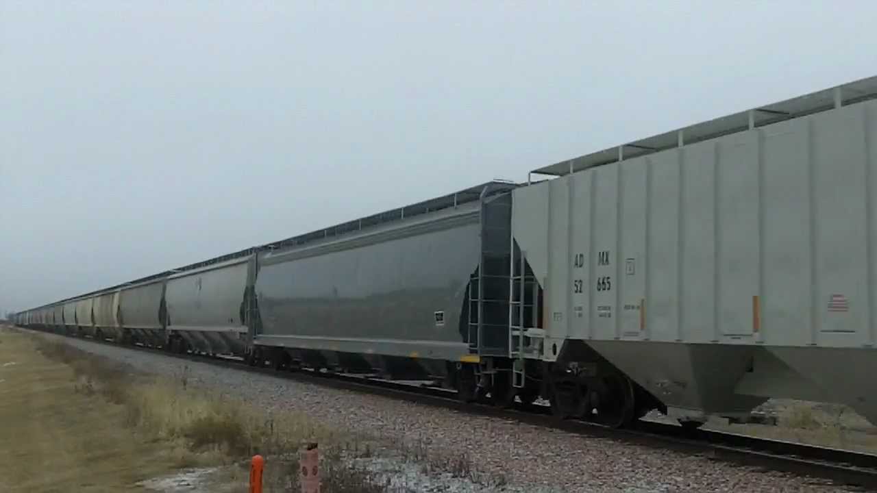 IAIS SD38-2, Geep & 513 West Near Walcott, IA - YouTube