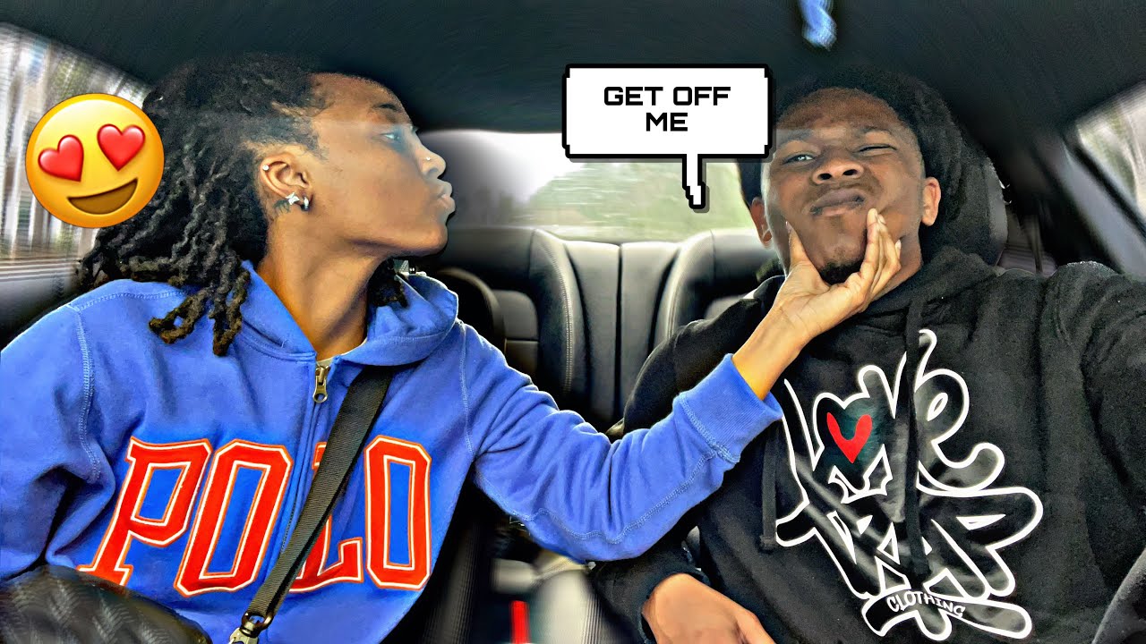 TELLING @Reggie2x WE SHOULD MAKE A COUPLE CHANNEL *he left me stranded ...