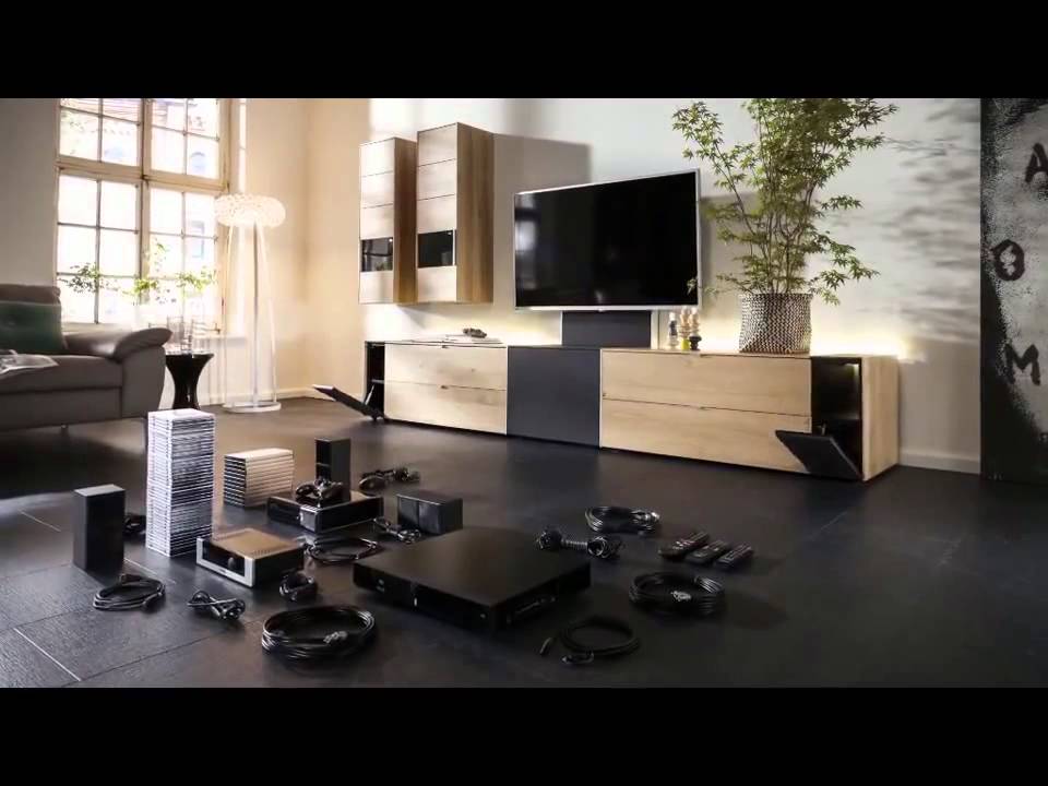 Q Media YouTube - YouTube