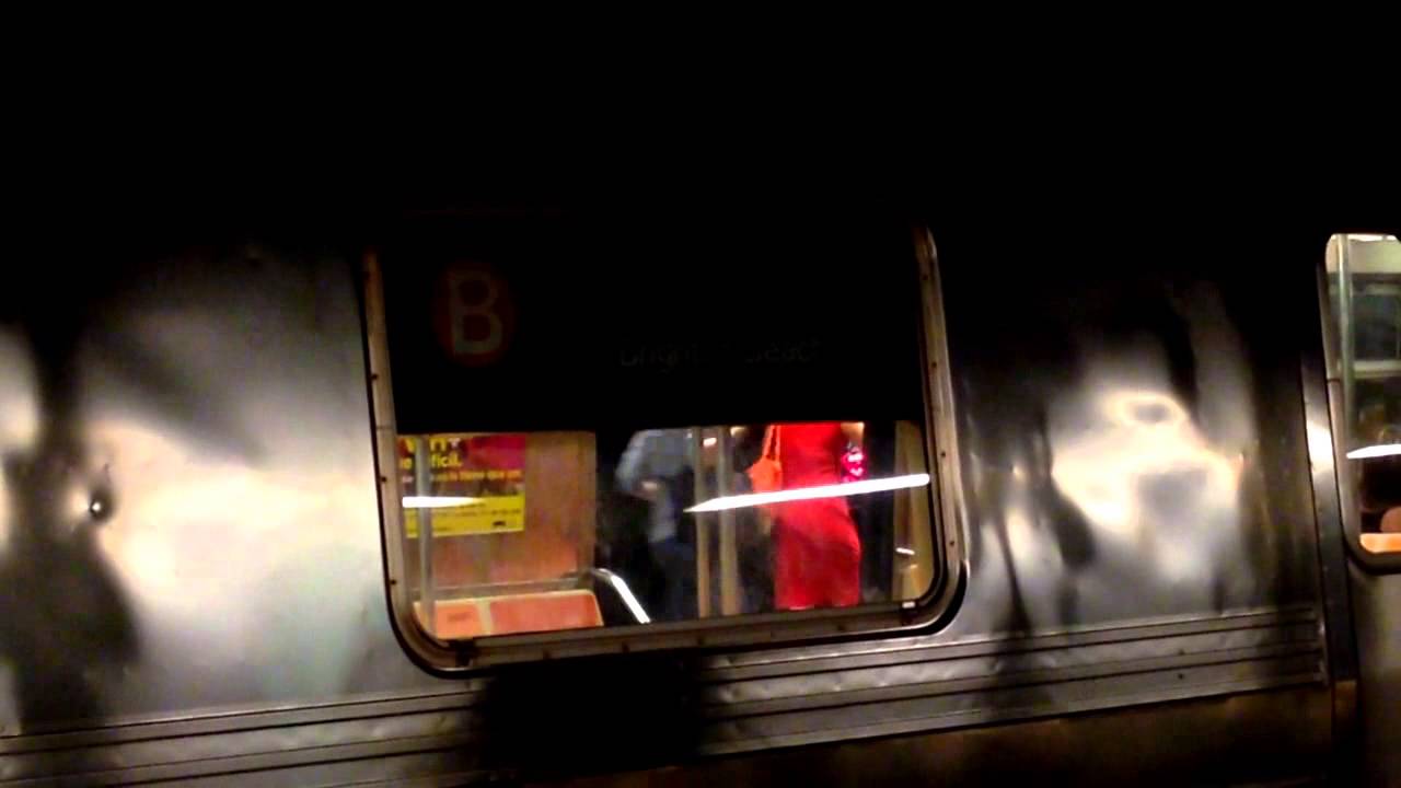 MTA New York City Subway (Brighton Line) (B) & (Q) Trains @ Sheepshead ...