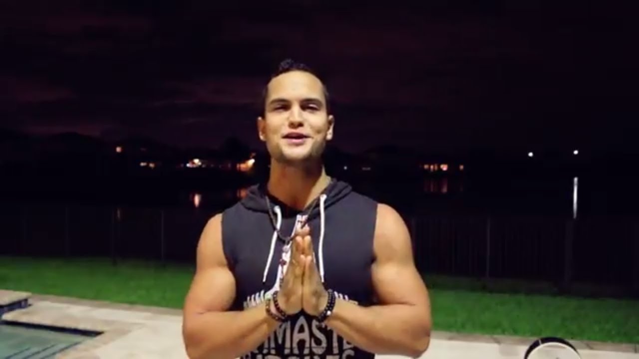 Full Body Flexibility Routine - Gabo Saturno - YouTube