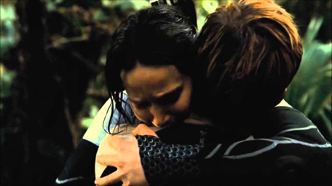 Coming home || Hunger Games - YouTube