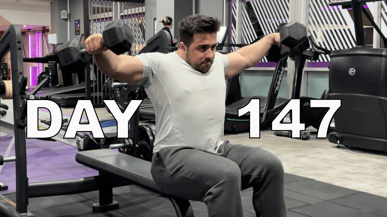 Natural Bulk Day 147 - Chest and Shoulders - YouTube