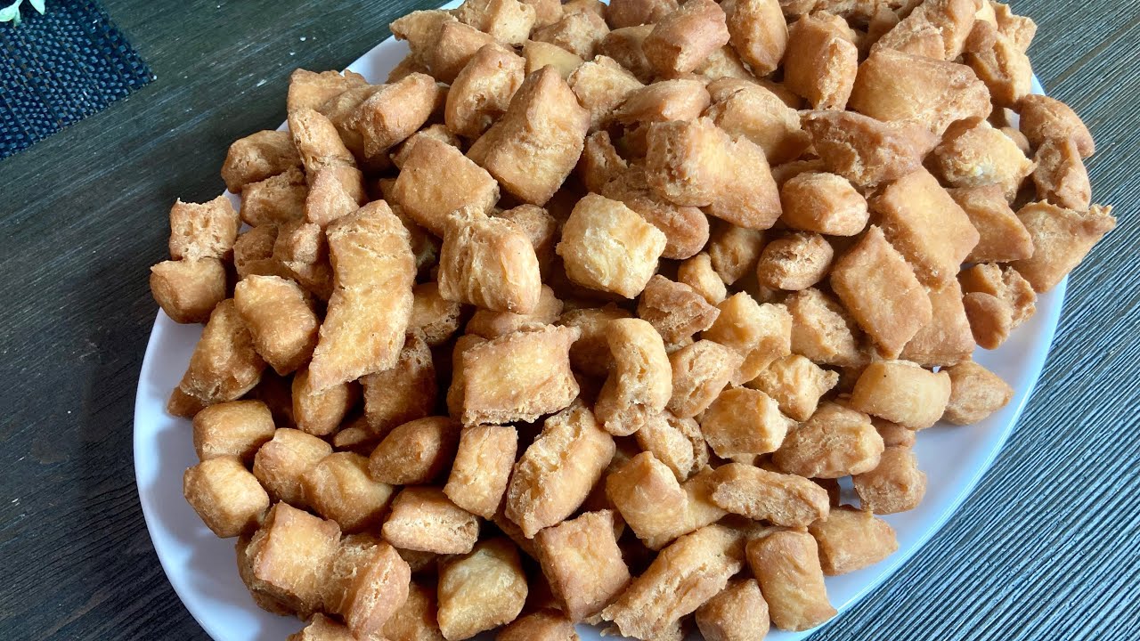 How To Make Crunchy Nigerian CHINCHIN Recipe - YouTube