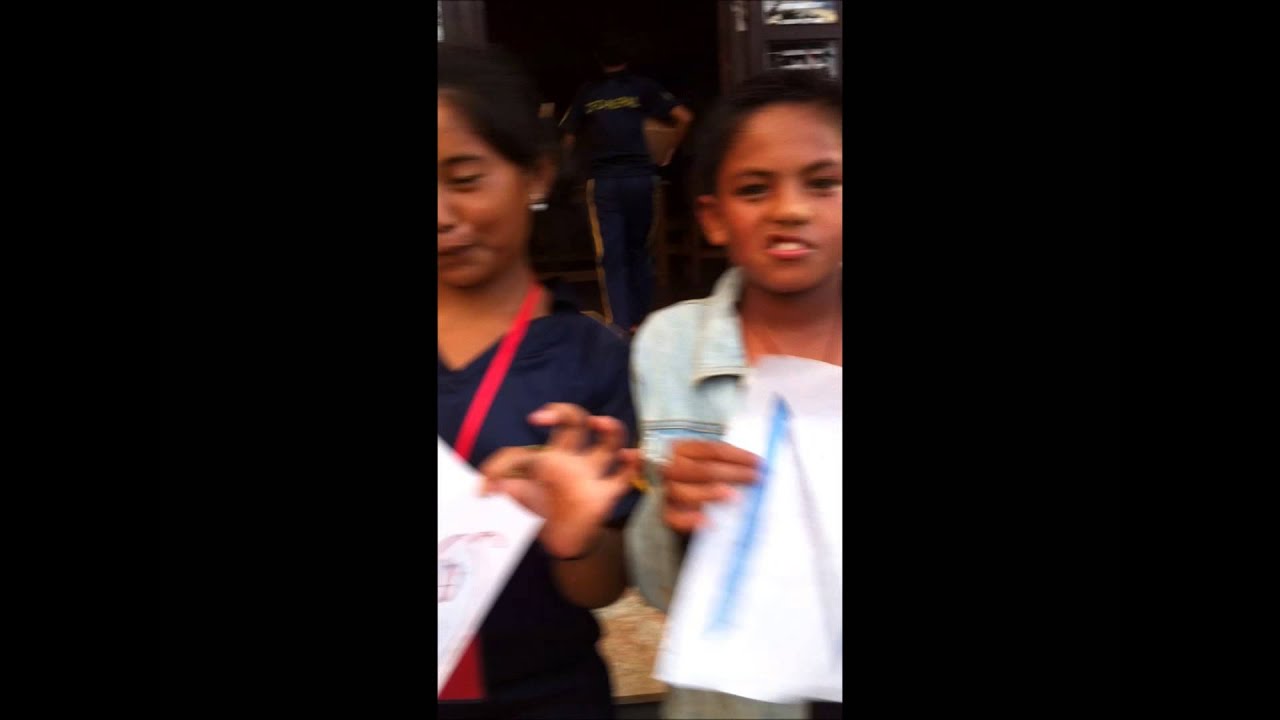 Kinder aus dem CFO-Kinderdorf in Nepal bedanken sich - YouTube