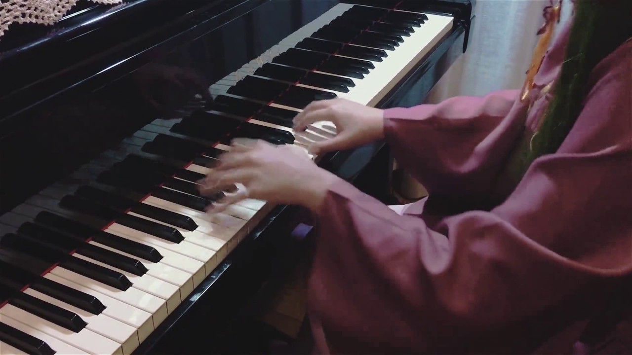 Senbonzakura 千本桜 piano - cosplay 初音 ミク hatsune miku - YouTube