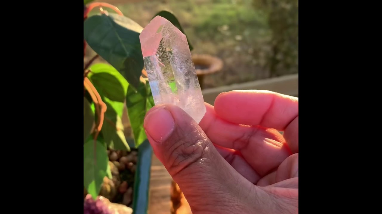 Sunday vibes, crystals & gemstones - YouTube