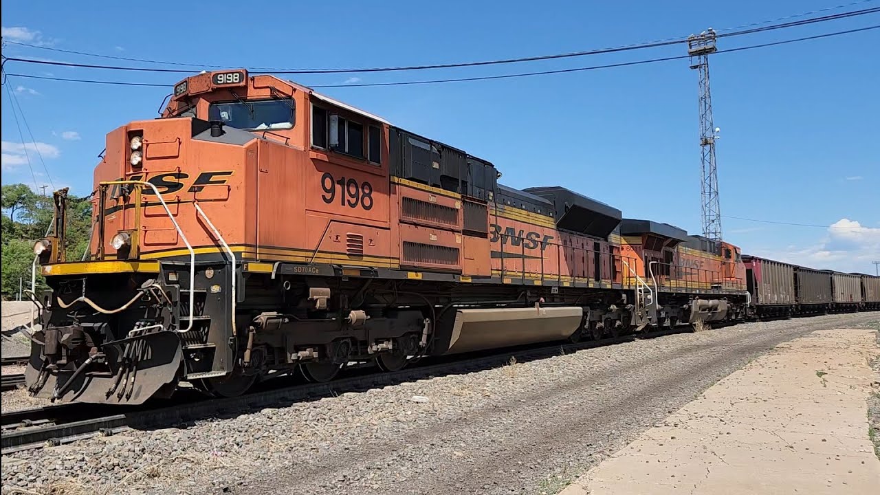 BNSF 9198 Leads the Second XCLX Coal train of Saturday but at the Pueblo Railway Muesem - YouTube