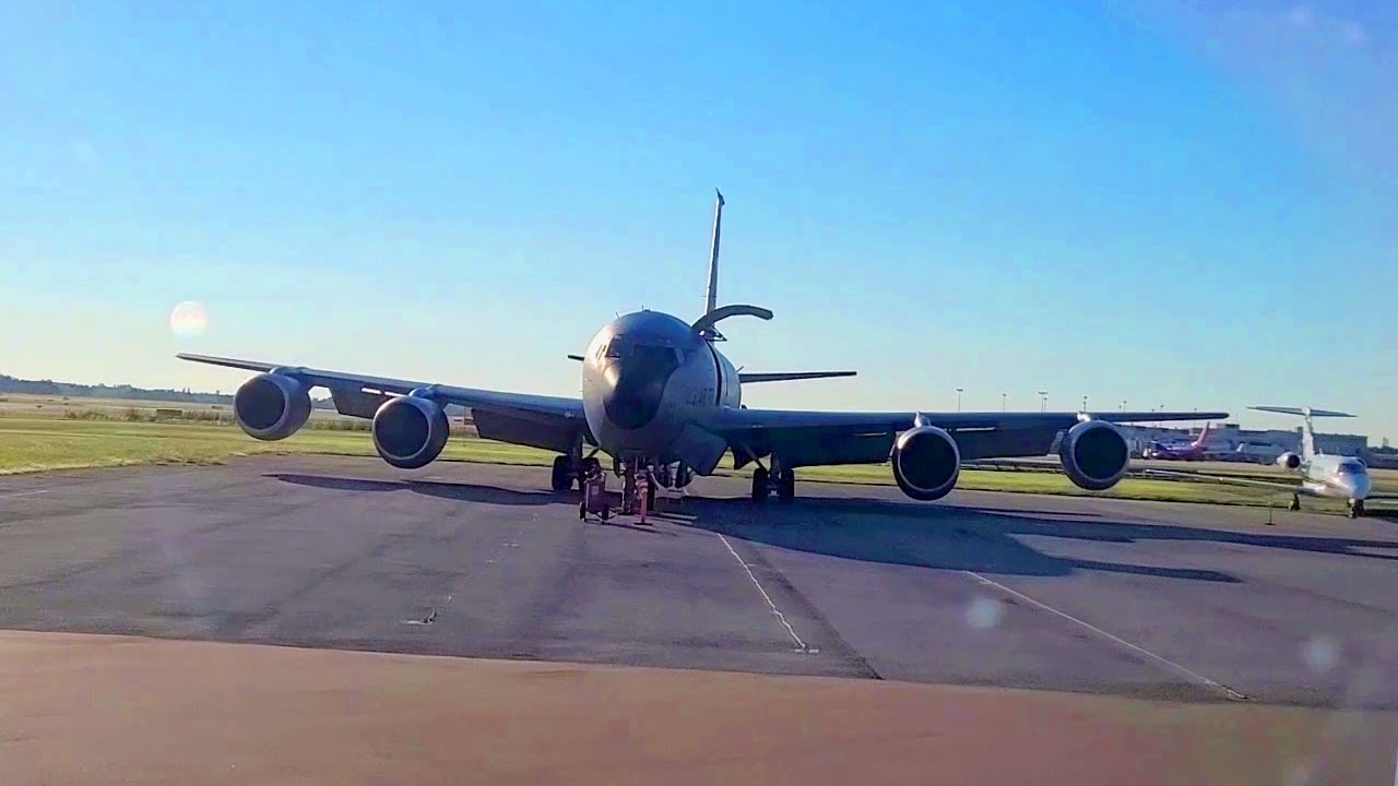 Passing and flying over a massive KC-135 Stratotanker - YouTube