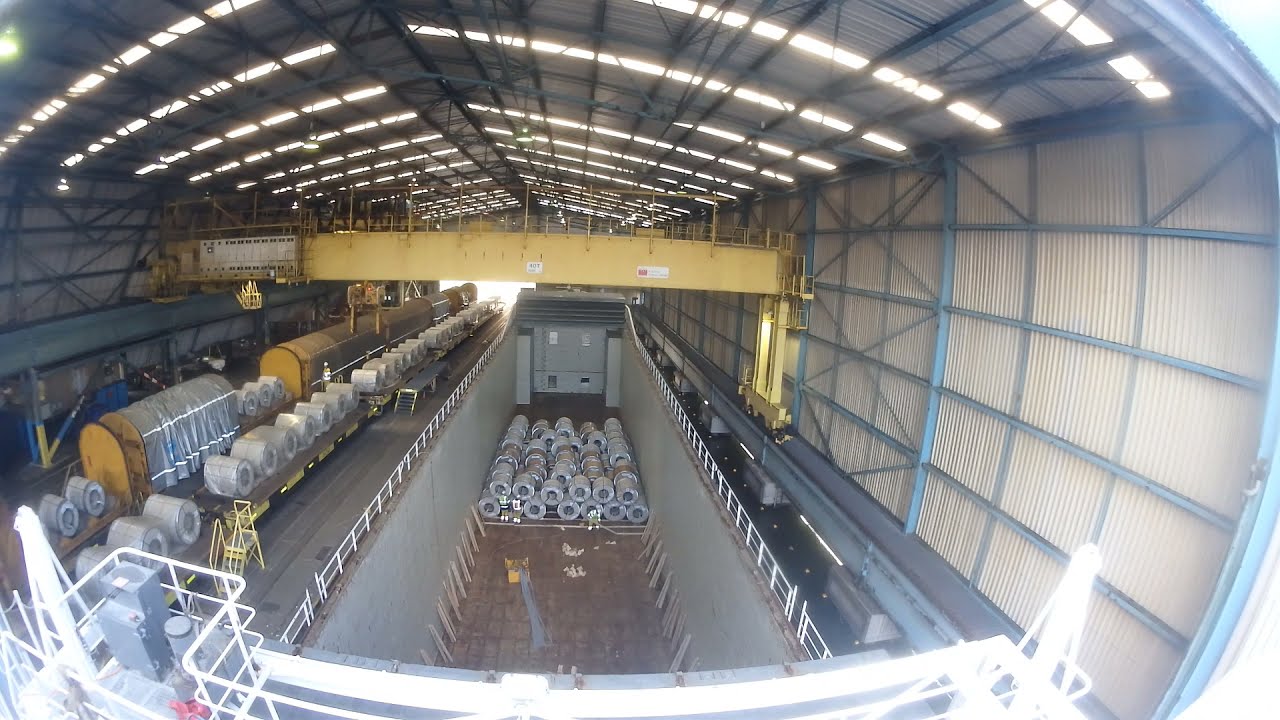 Loading steel coils Ijmuiden / April 2021 - YouTube