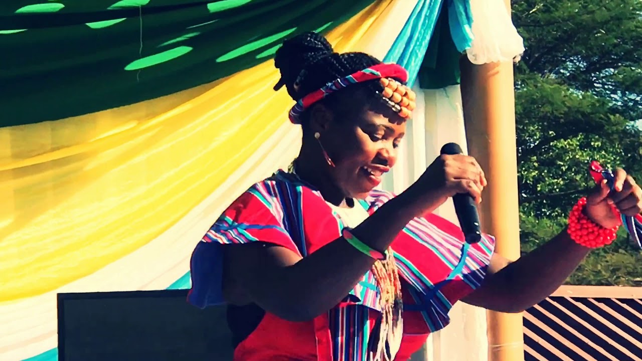 Vigy M - Ndayo ft David Mmbi performance - YouTube