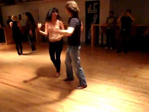 Demo Salsa, by Maude Chenier and Alexander, Montreal - YouTube