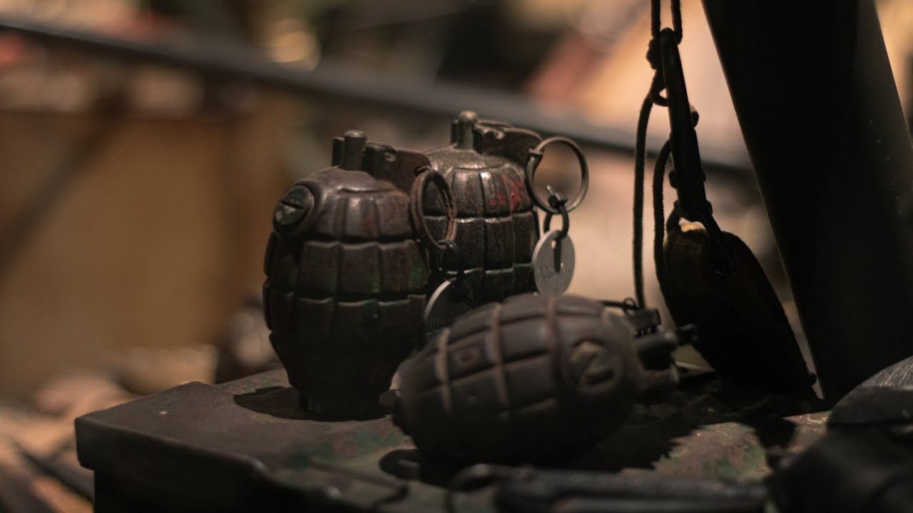 How a live grenade works!! - YouTube