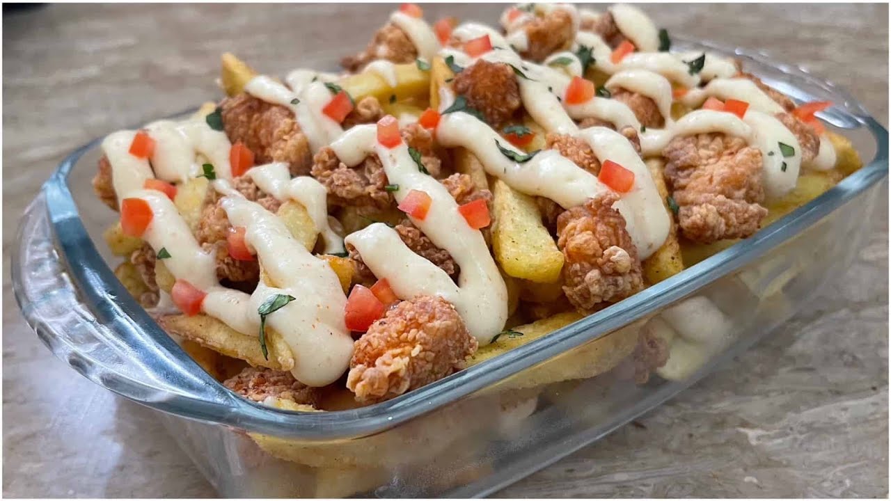 Chicken loaded Fries with cheesy sauce by Ibshaam Food Secrets - YouTube