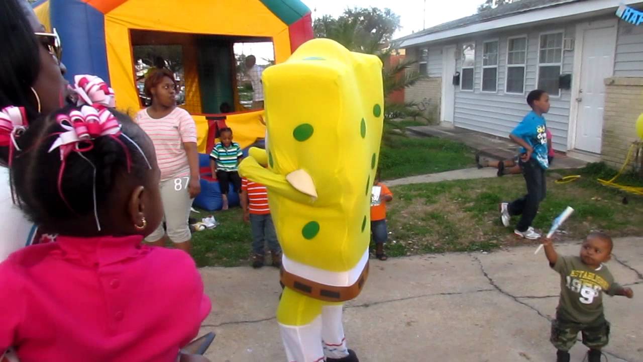 Spongebob Doing The Wobble Dance - YouTube