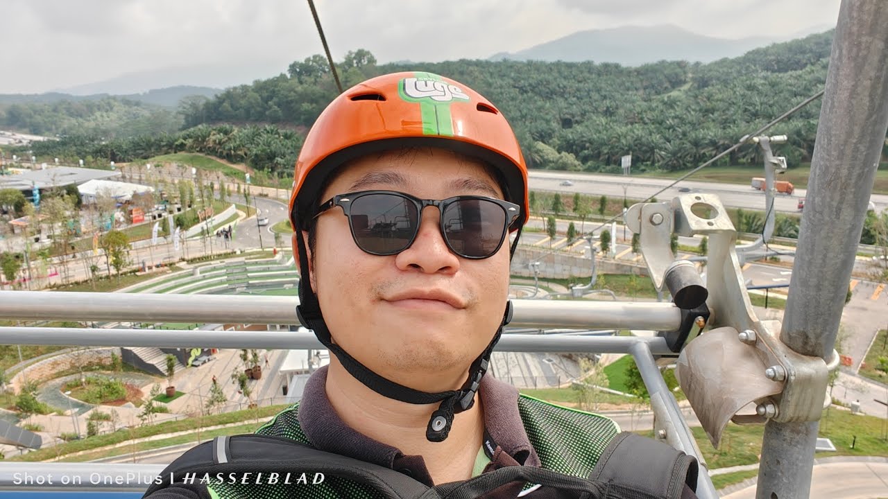 Let's check out Skyline Luge Kuala Lumpur, FunPark & Big Bucket Splash ...
