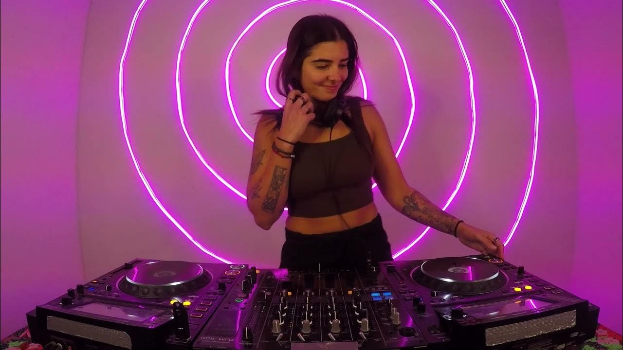 Vegabeats | Dub Techno Mix 2023 | @lucidradionyc - YouTube