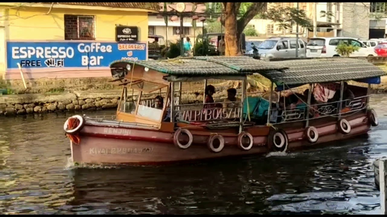 Alappuzha Boat House Tour | Alappey Boathouse Trip | Rajan Tour - YouTube