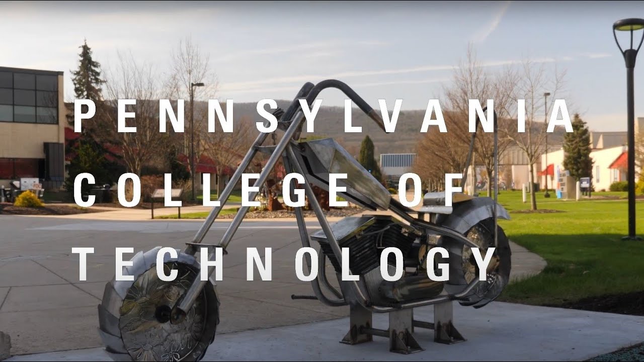 Student-fabricated motorcycle takes center stage - YouTube