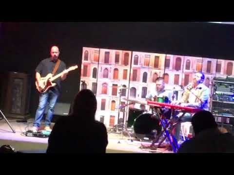 Brandon Dorris bigger than me - YouTube