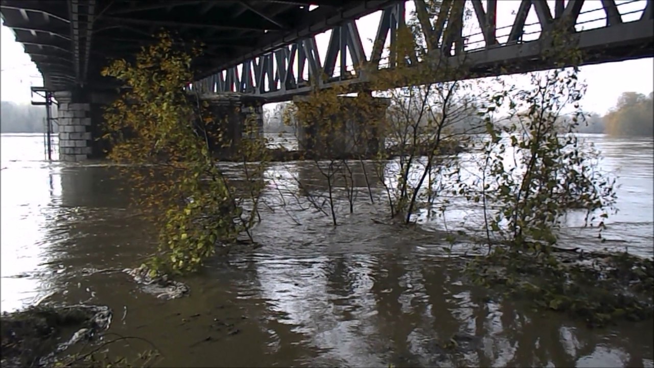 La piena del Po (1) - YouTube