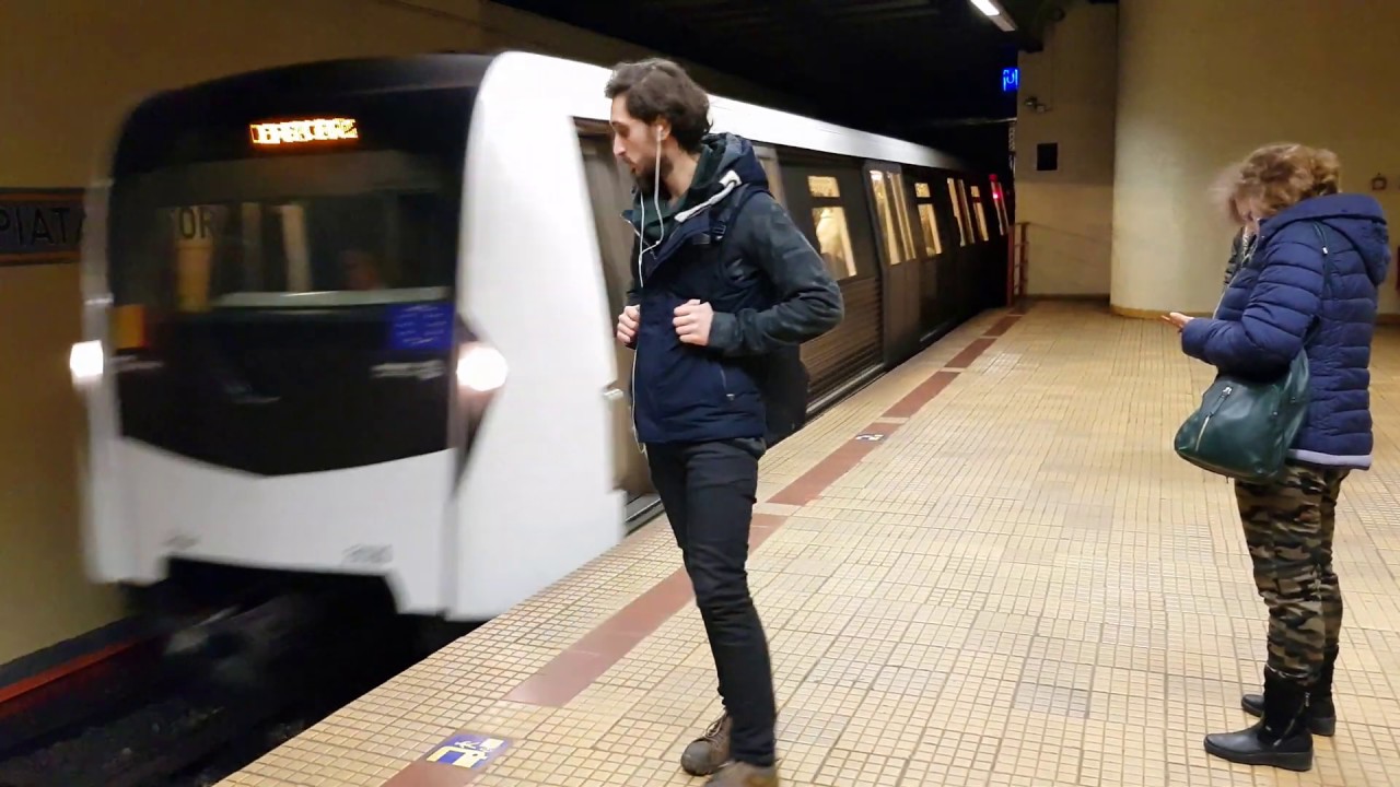 [4K]Bucharest Metro-BOMBARDIER train Sofia at Piața Victoriei 2 station ...