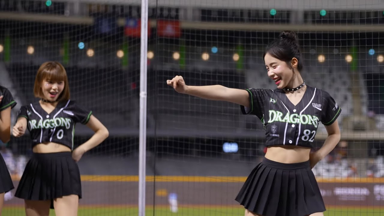李多慧自創多慧搖開蕊 跳太少了😃 !대만 후끈하게 만든 이다혜 치어리더 직캠 cheerleaders fancam - YouTube