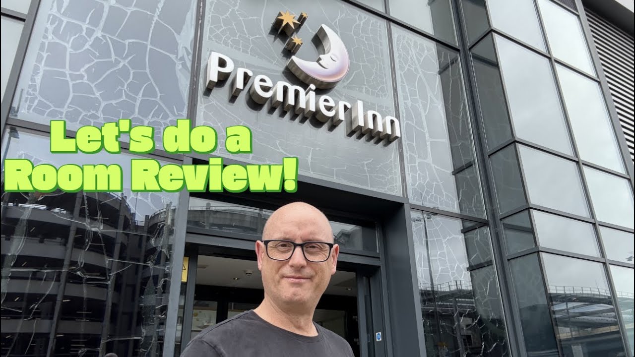 Premier Inn Gatwick North Terminal & Restaurant Review - YouTube