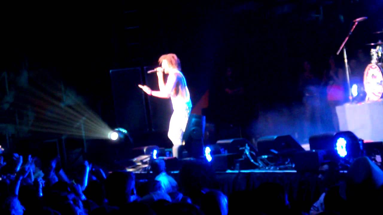 LMFAO - "One Day" / Live Sept. 3, 2011 Colorado - YouTube