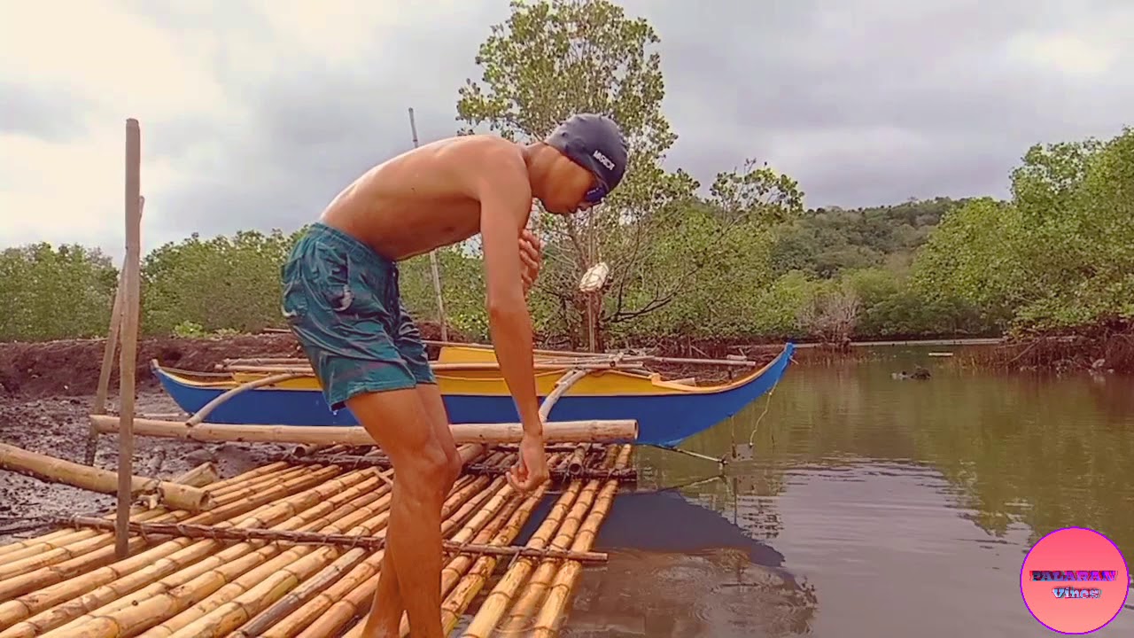 The fastest Swimmer in the World 🤣 - YouTube