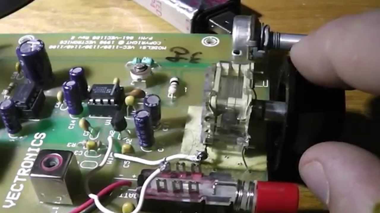 The VEC-1140 40 meter receiver kit - YouTube