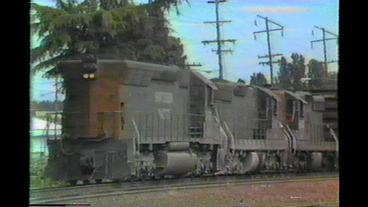 361. SOUTHERN PACIFIC ---VERY RARE--- RUNNING LONG HOOD FIRST SP 7477 ...