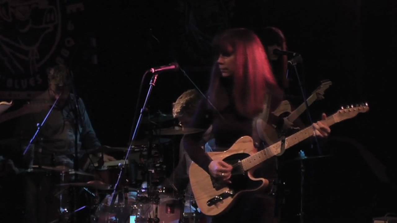 Hallelujah, by Liz Larin - YouTube