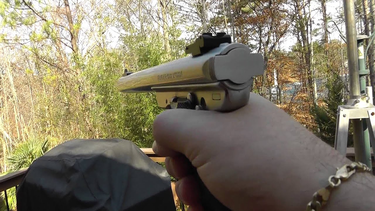 Seals & Mossad use this weapon Ruger Mark II .22 LR with built in ...