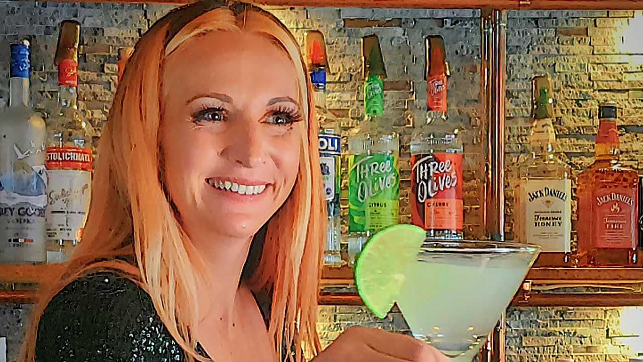 Mrs Wizard Bar Boss 2025 - YouTube