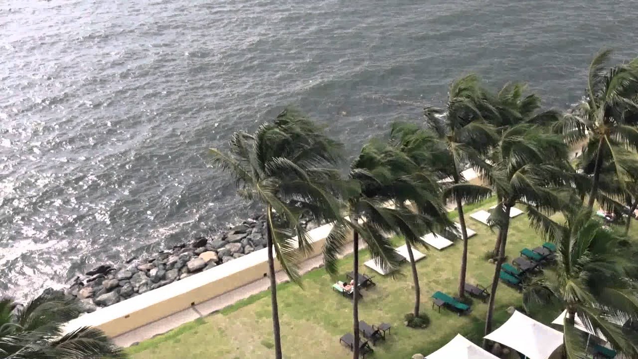 Sofitel Philippine Plaza Prestige Suite Manila Pool and Manila Bay View ...