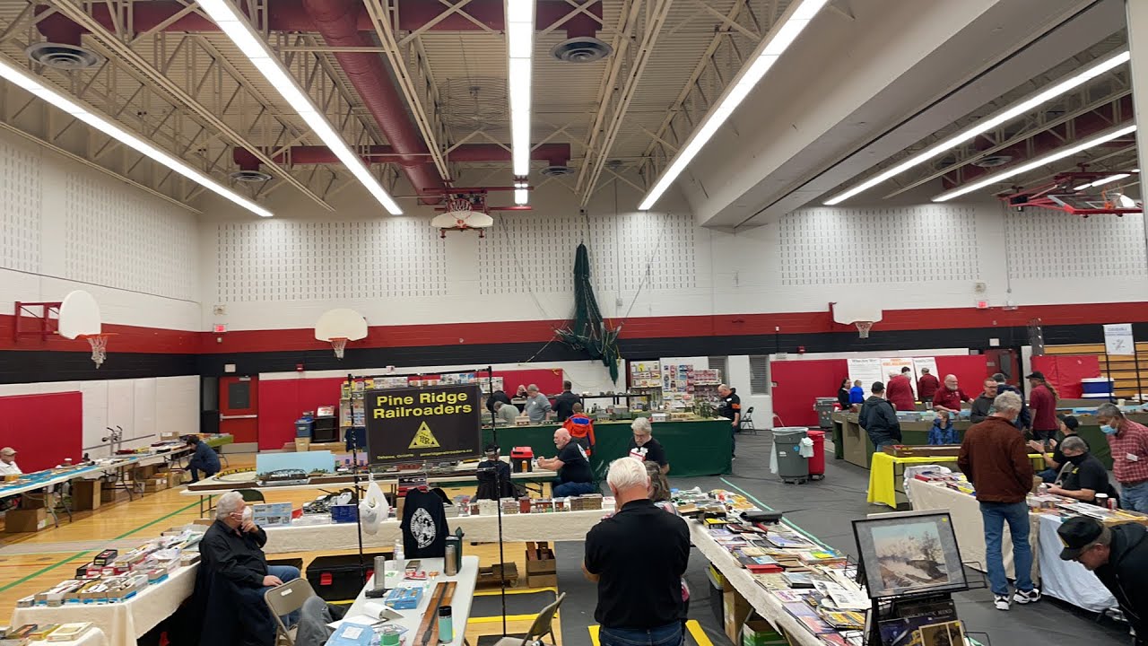 Whitby Model Train Show 2022 walk around - YouTube