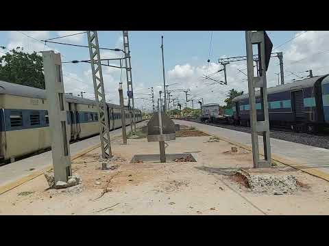Parallel arrival of Kendujhargarh-Khordha Memu Sambalpur-Puri Intercity ...