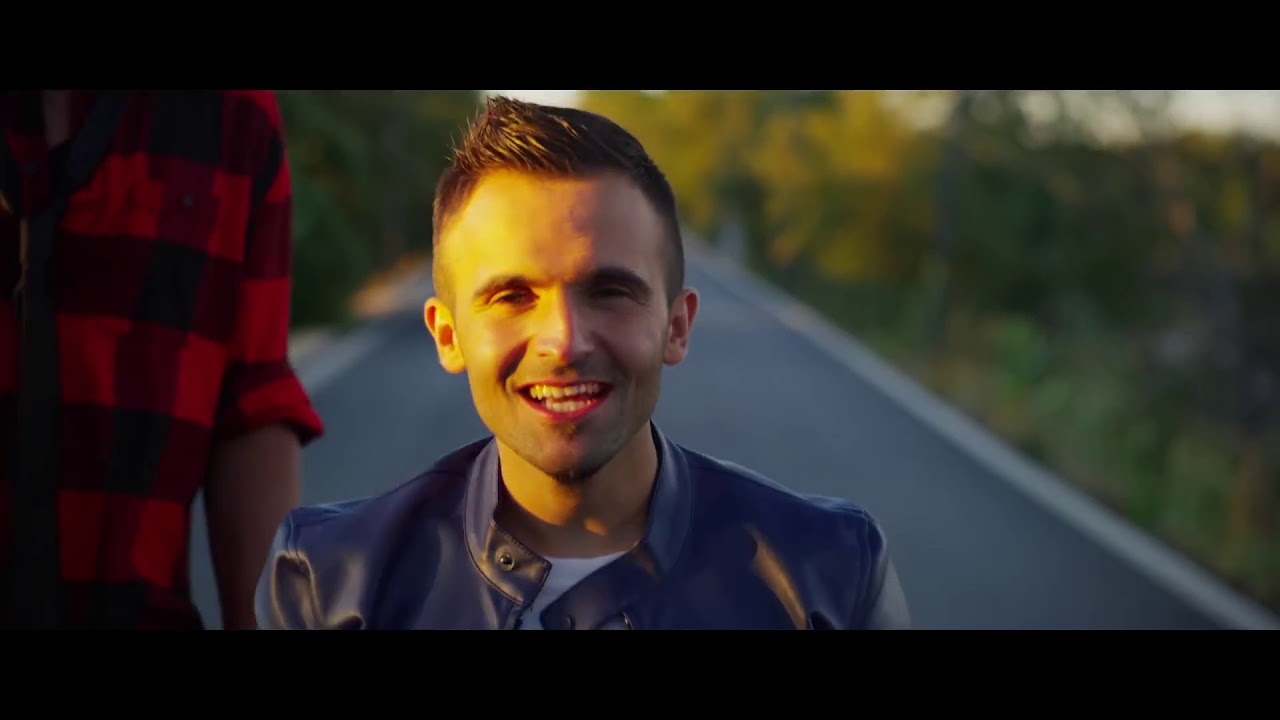 CHRIS RIBEIRO FT. MIKE DA GAITA-HEROIS DO MINHO - YouTube