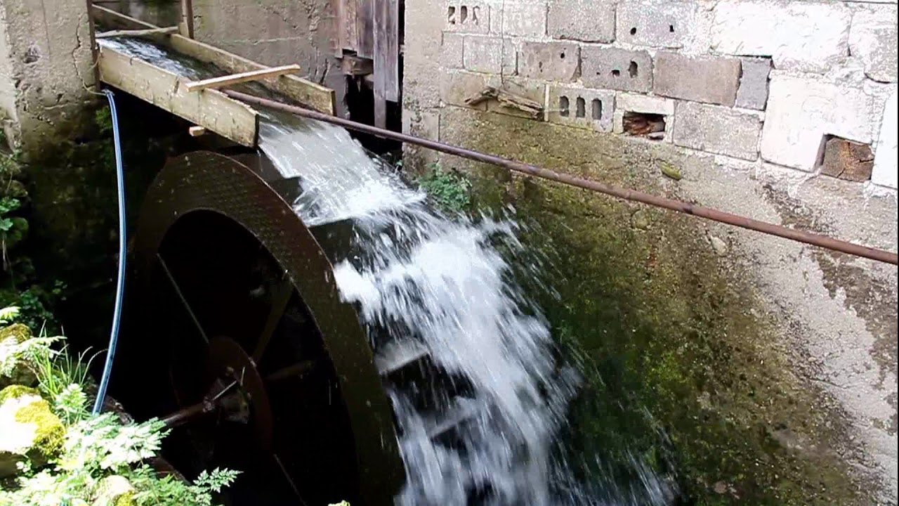 Singura moara de apa din Tara Hategului - YouTube