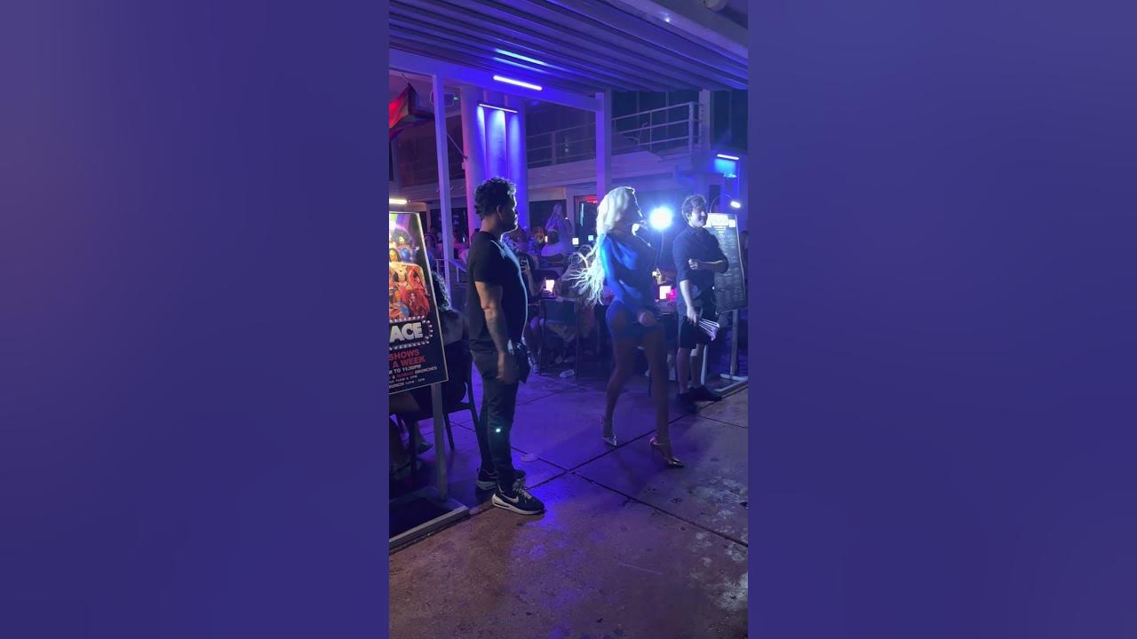 Miami Beach South Beach Ocean Drive Lummus Park Floridausashowsexy Nightlifeblonde