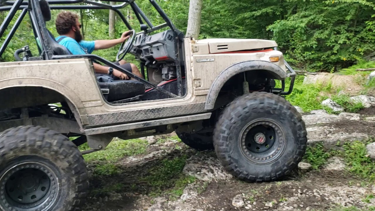Suzuki Samurai on Toy Axles - YouTube