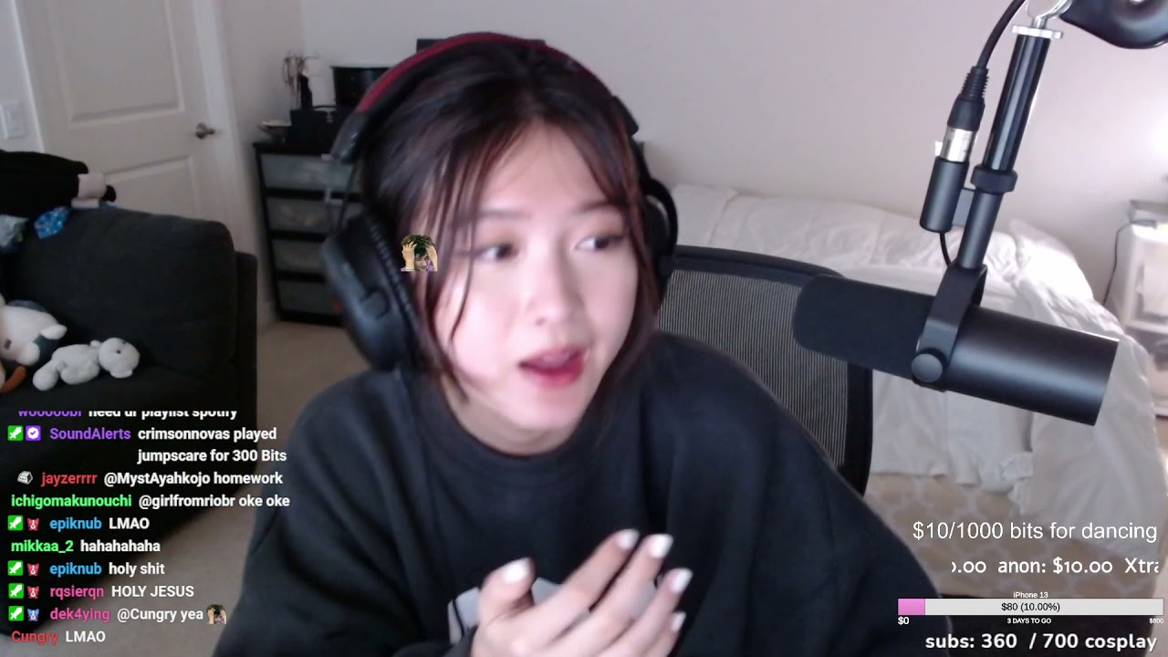 vkimm gets scared while doing homework - YouTube